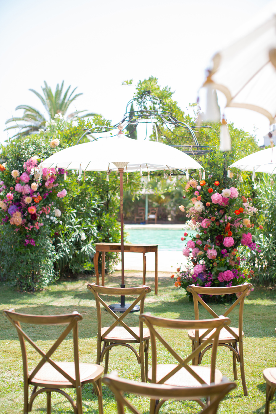 Stunning wedding ceremony at Finca Monasterio, San Martín del Tesorillo ...