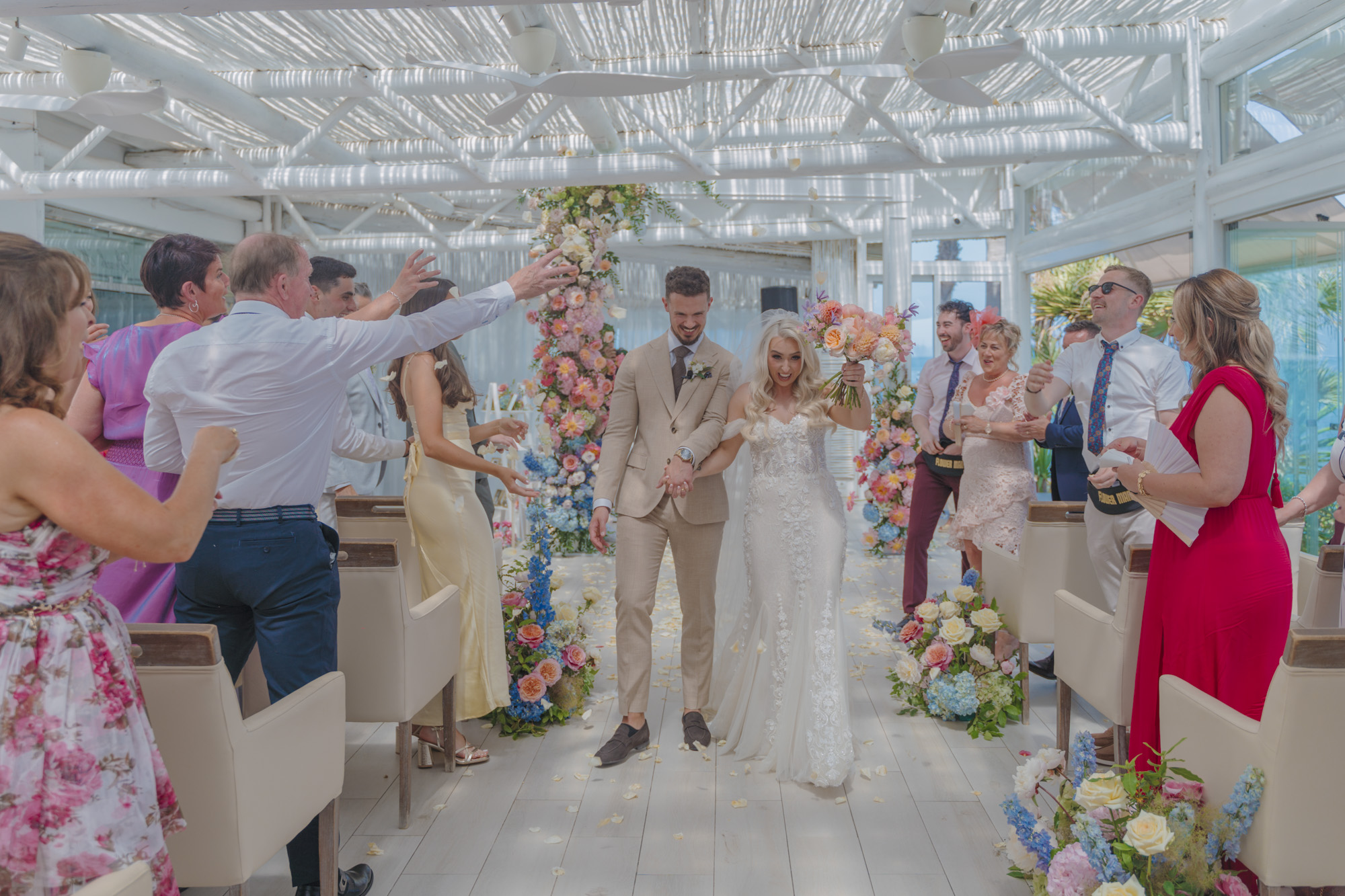 Denise and Darren's seaview wedding ceremony at El Oceano, Malaga ...